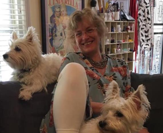 Harriet Roberts & the Muncaster Bed Hanging | The Crewel Work Company