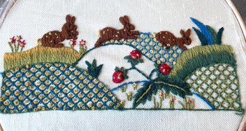 Rabbits at Dawn Crewel Embroidery Kit – The Crewel Work Company